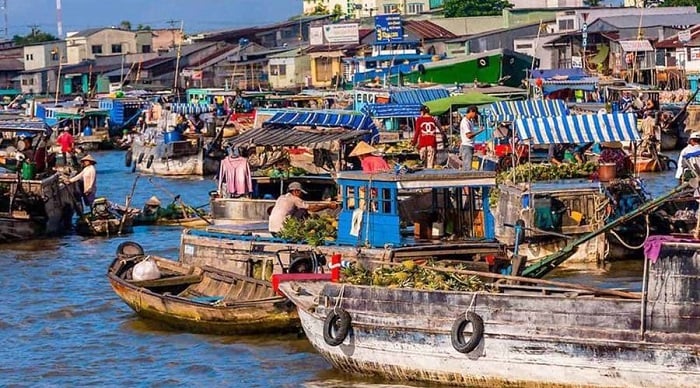 Ca Mau markets: Discover cultural treasures and delights